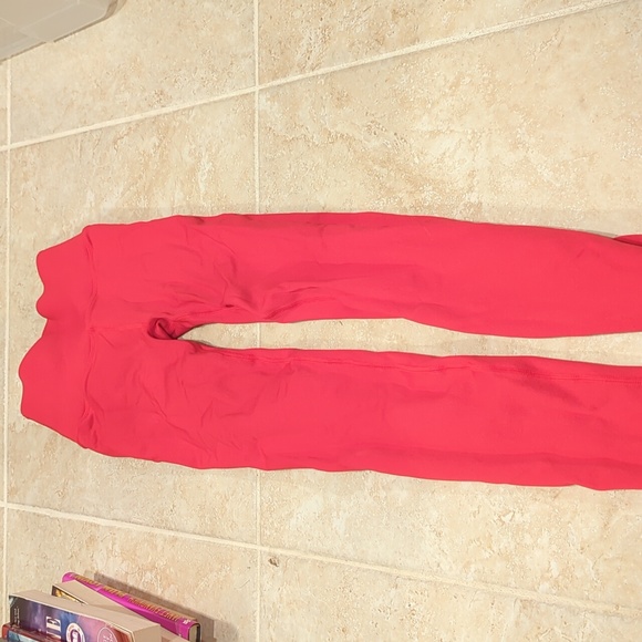 Fabletics | Pants & Jumpsuits | Fabletics Sculptknit Red Leggings ...